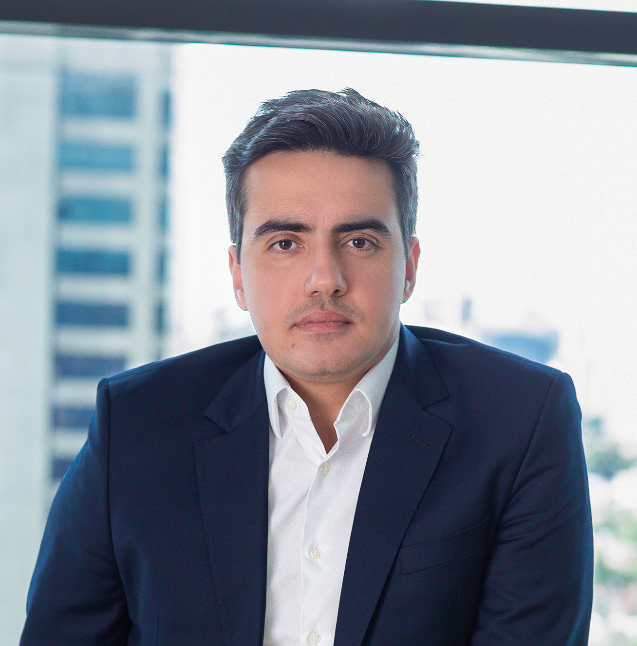 Thiago Antonio Dias - Bicalho Navarro